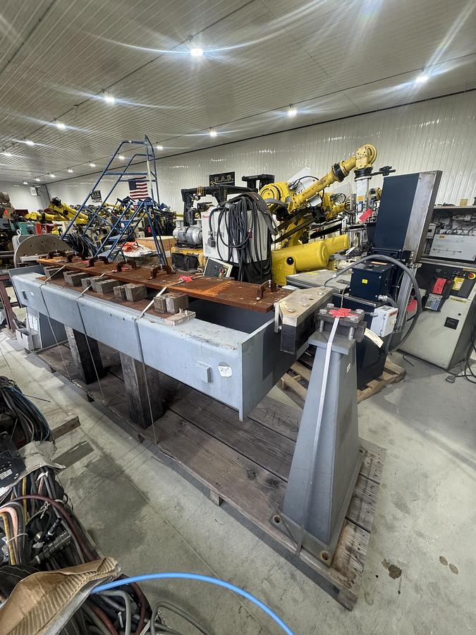 2008 YASKAWA MOTOMAN EA1900N WELDING ROBOT, 3KG PAYLOAD, 1904MM REACH ...